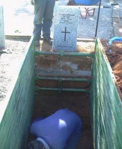 Grave Shoring Panels - LITE guard Grave Shoring System