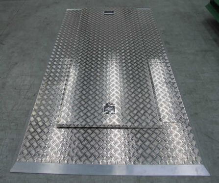 Safety Lids & Decking - LITE guard Grave Shoring System